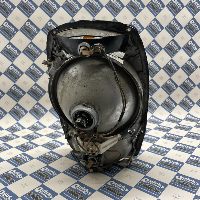 W114-W115 Rhd headlight Assembly – Quirky Classics